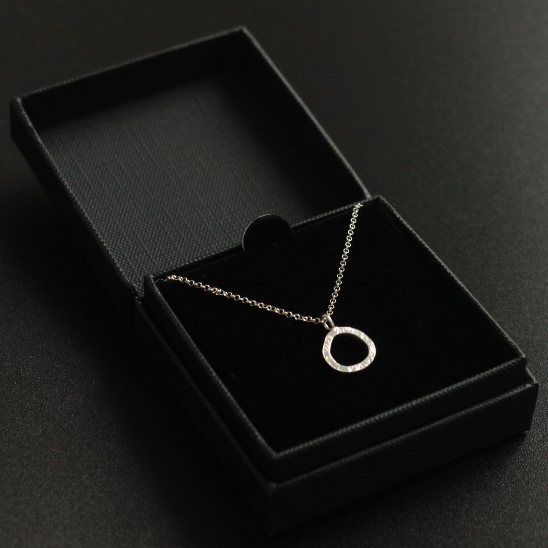 Contemporary Silver Chain - Marianne Kenny – The Hunt Museum